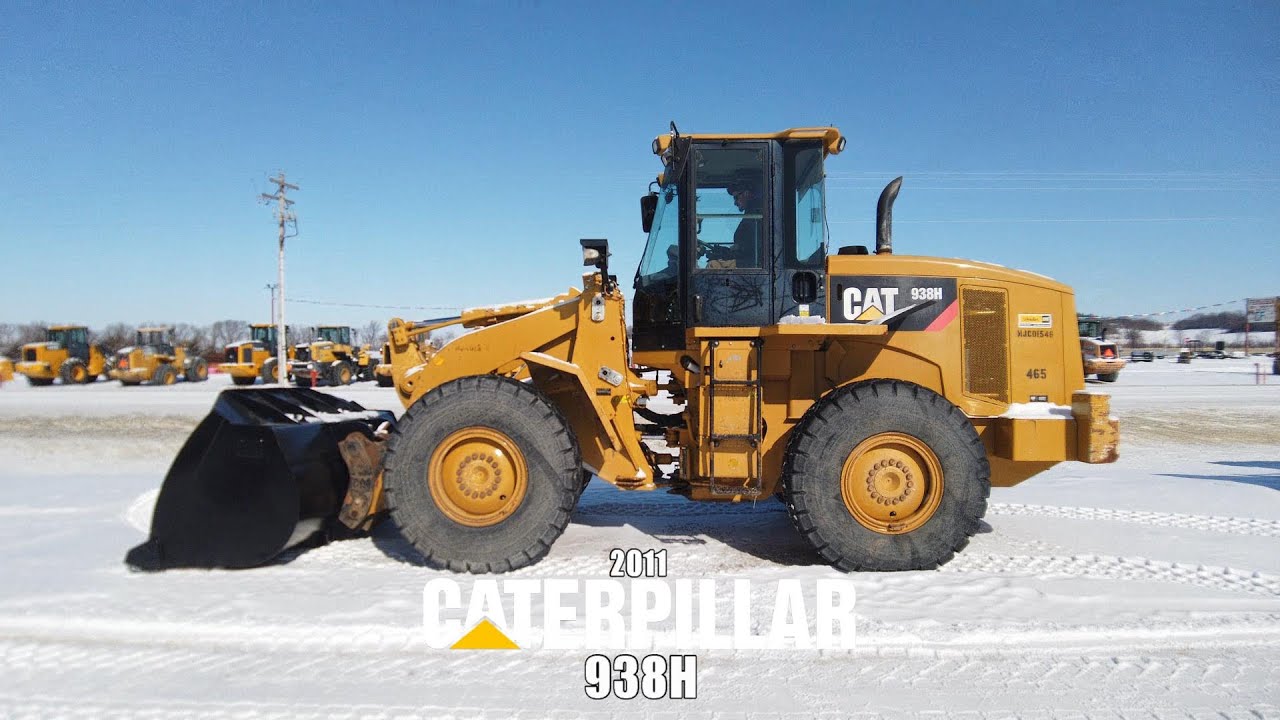 2011 Caterpillar 938H - YouTube