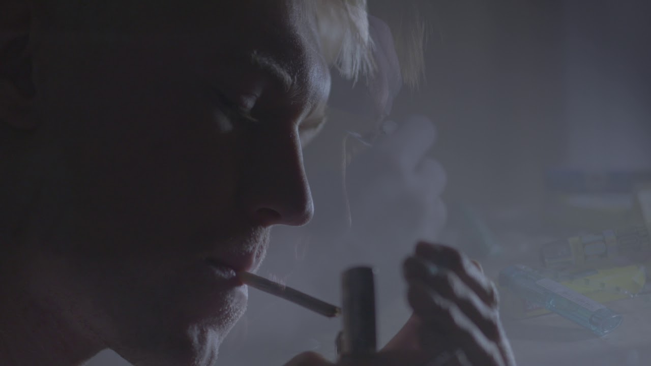 Obsession (Anti-Smoking Ad) - YouTube