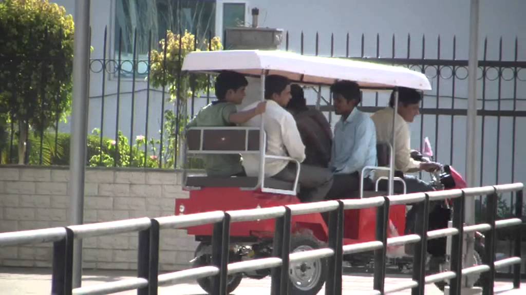 3 WHEEL ELECTRIC BATTERY PASSENGER AUTO RICKSHAW - 4 SEATER - VIDEO ...