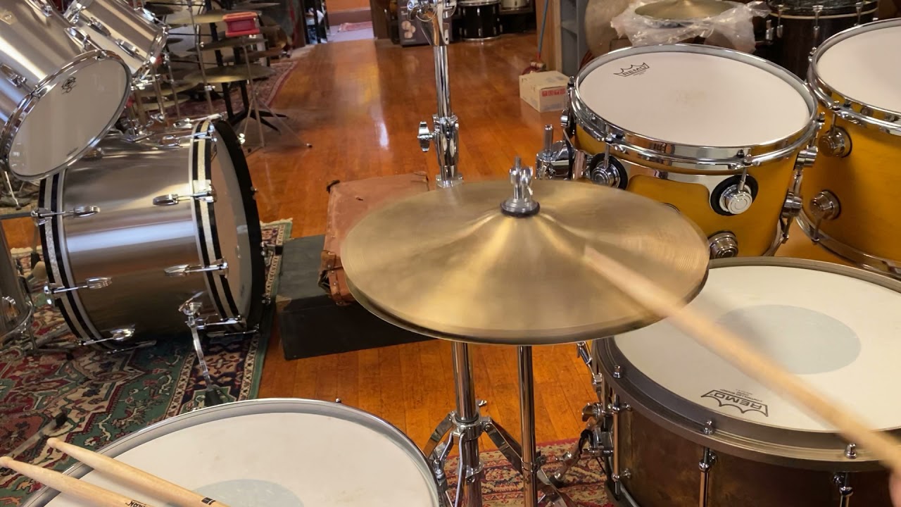 1960's Pasha 14" Hi Hat Cymbals 680g/680g - YouTube