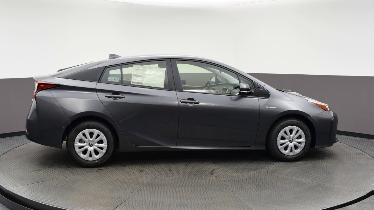 2019 MAGNETIC GRAY METALLIC Toyota Prius Hatchback #N21358 - YouTube