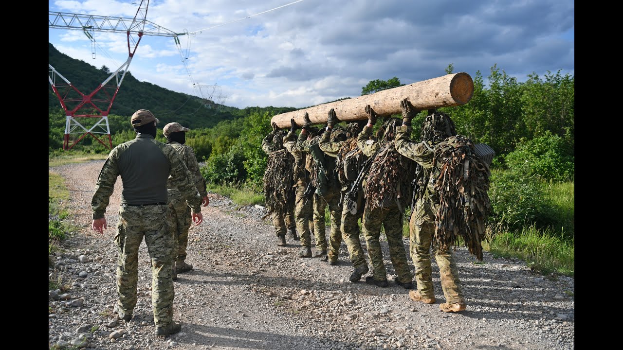 Commando obuka - YouTube