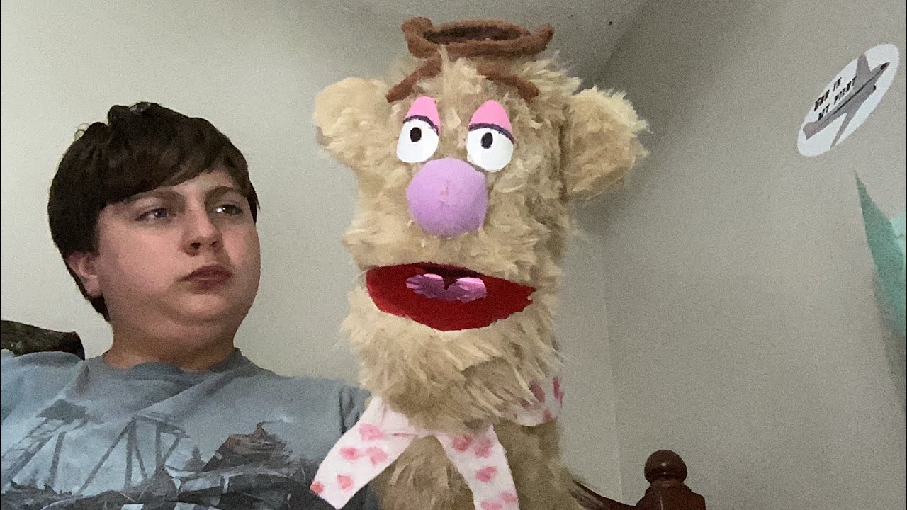 Fozzie Bear puppet build part 3 - YouTube