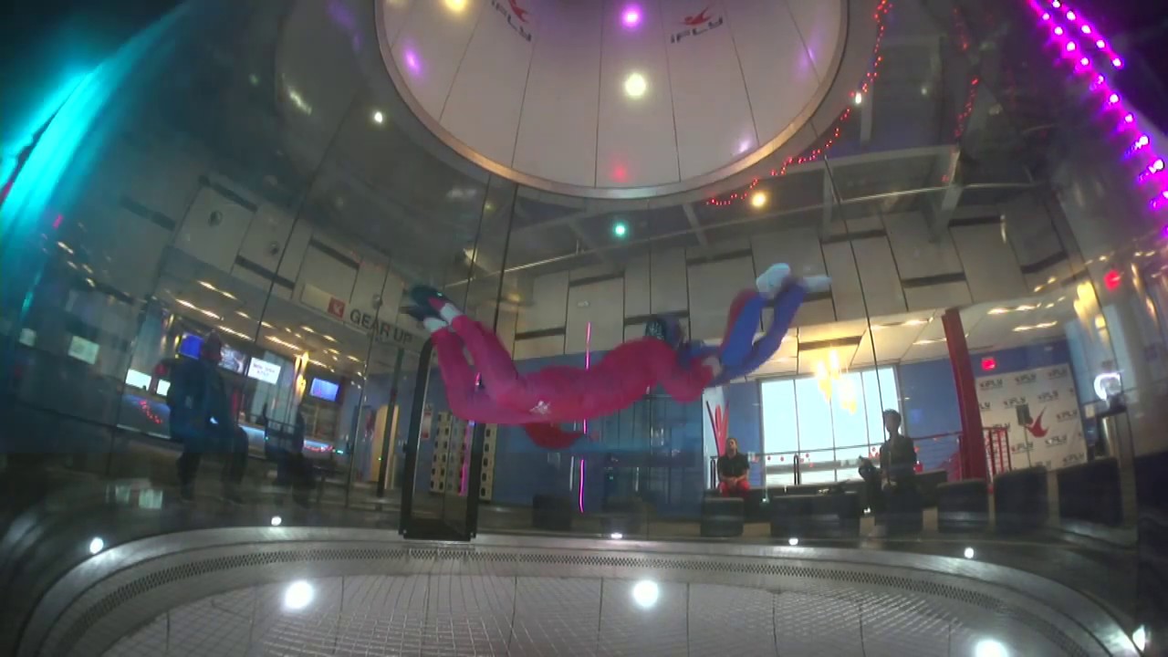 iFLY Dallas Indoor Skydiving - YouTube