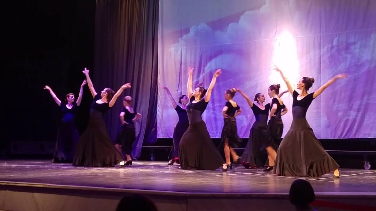 Ισπανικος χορος.αιρη μπαλετο 2016 - YouTube
