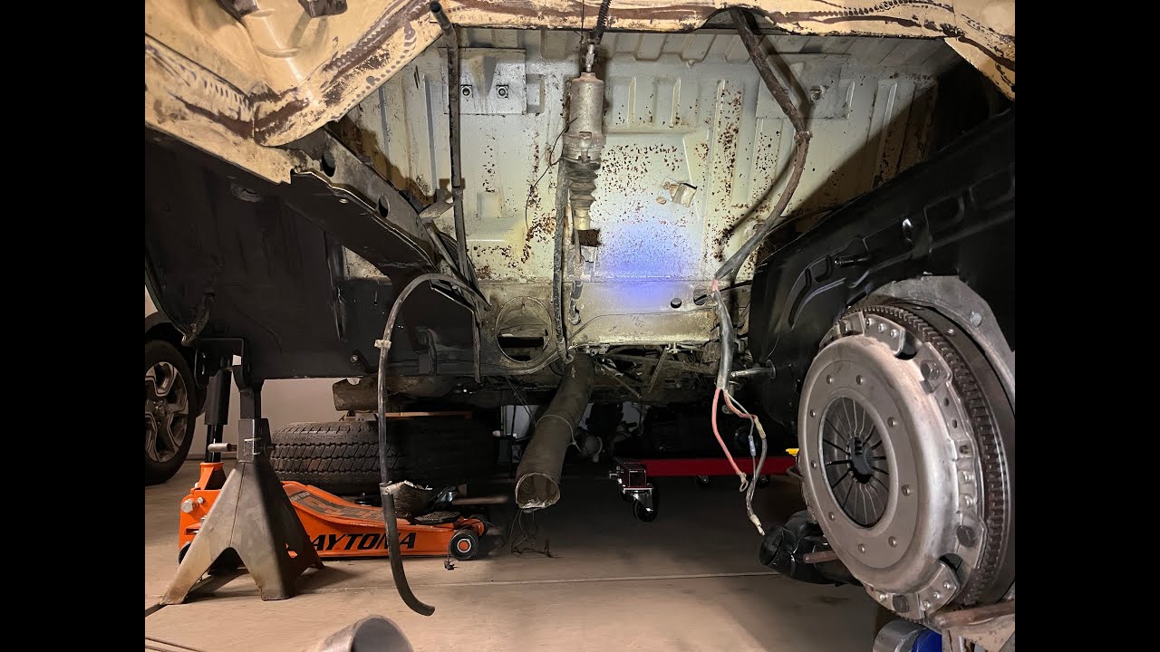 81 Vanagon - "Jack's Underside" - YouTube