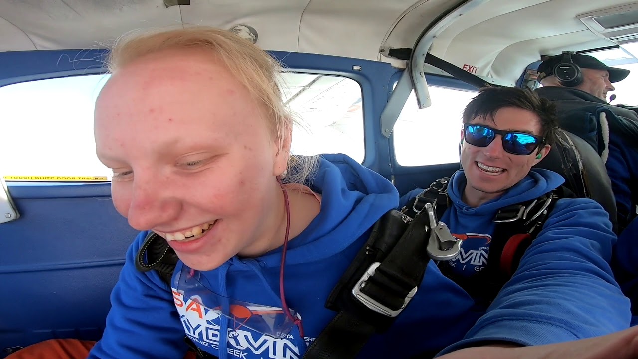 Sarah Reusch | SA Skydiving | Lake Alexandrina (Langhorne Creek ...