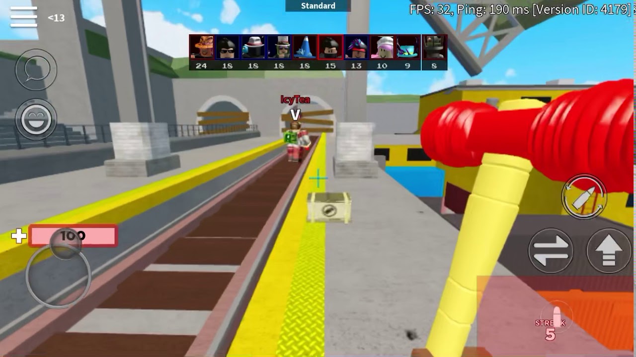 IcyTea was in my arsenal server in Roblox! - YouTube