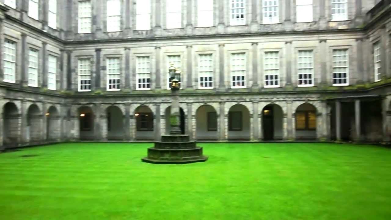 Patio Interior Holyrood House - YouTube