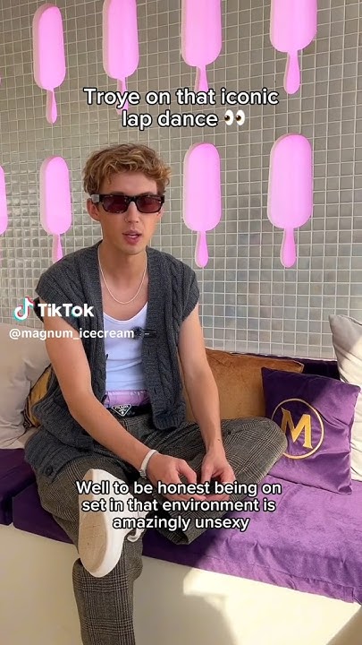 Troye Sivan On His Iconic Lap Dance With Ross Lynch Youtube