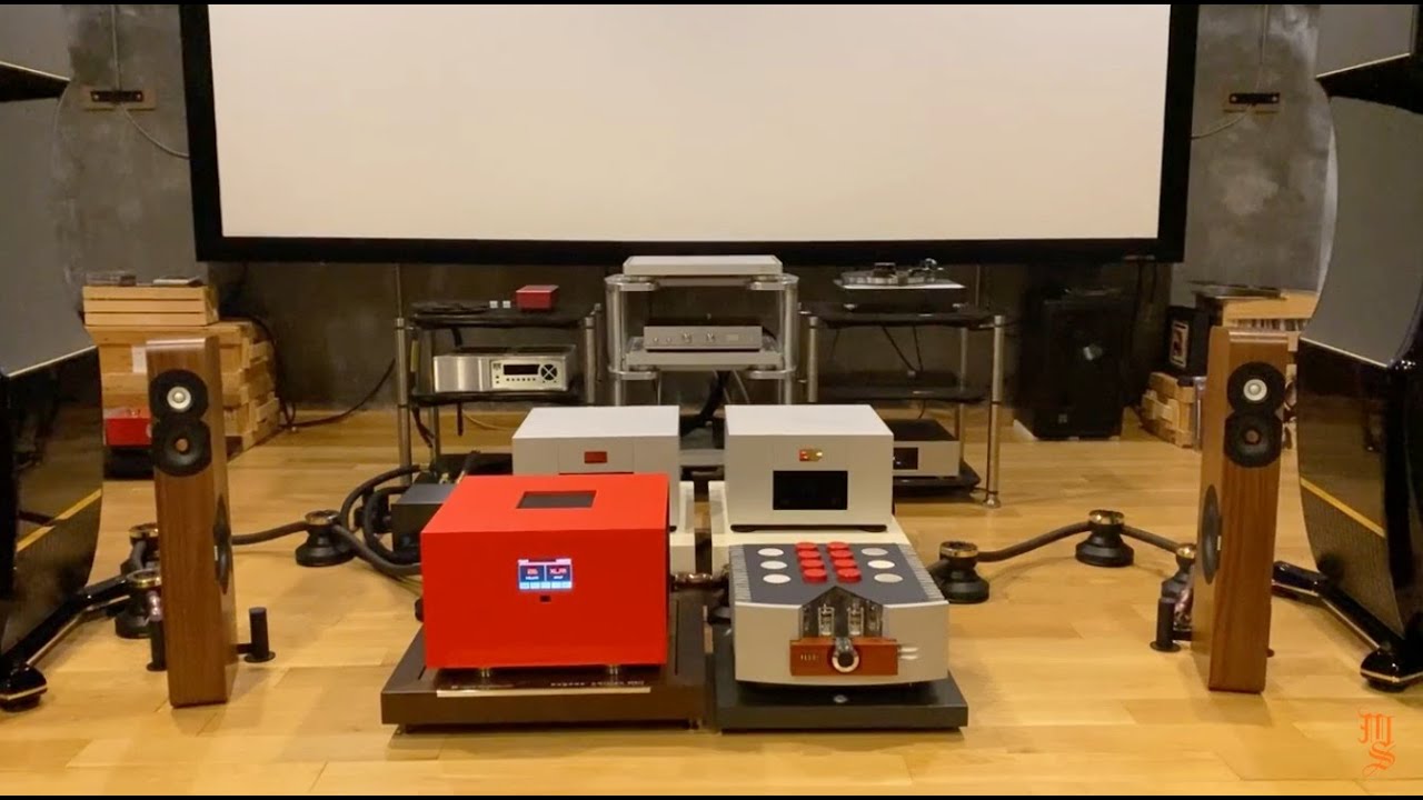 Pilium Leonidas integrated amplifier - YouTube