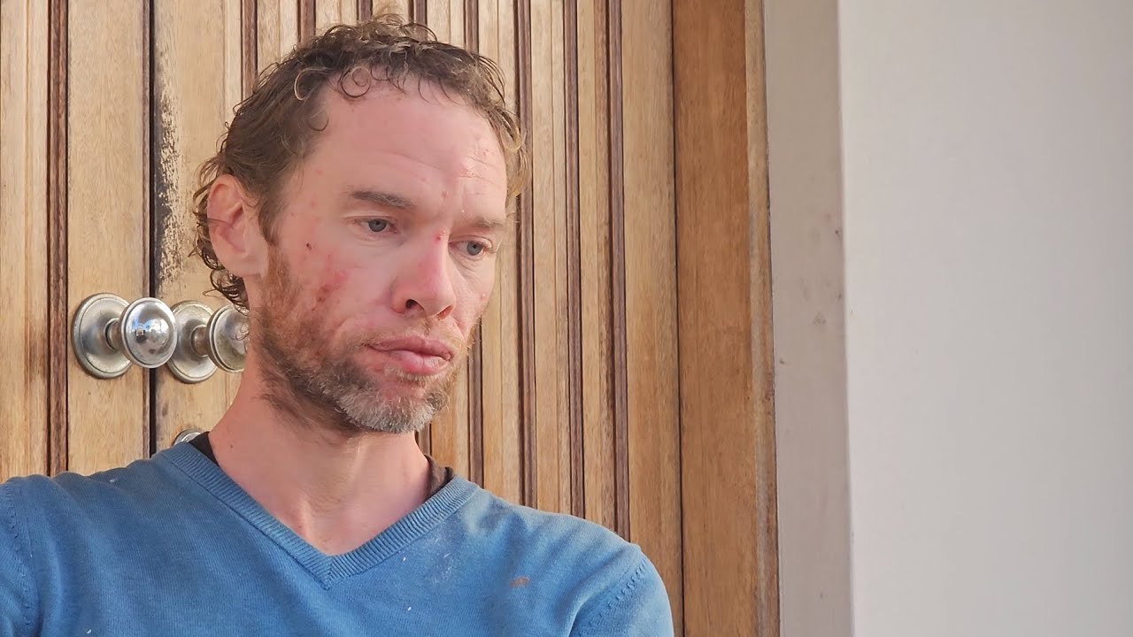 4:11 pm in the subtropics. My name is Edward A.G Wallace and I write ...