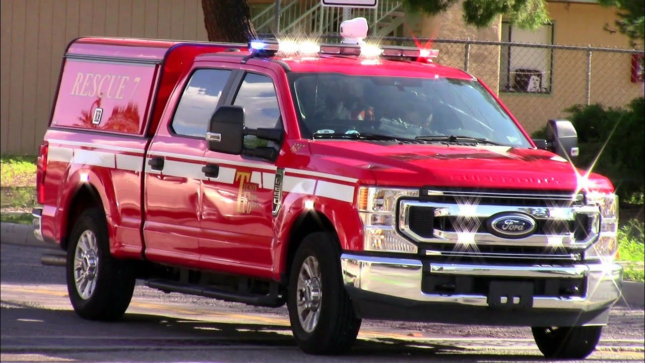 Tucson Fire Dept. Rescue & Paramedic 7 Responding - YouTube