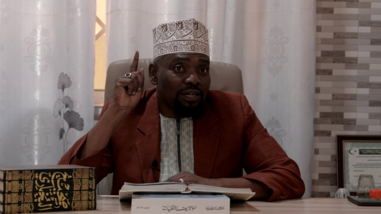 Sheikh Walid Alhad Akiwa Na Watu Wa Twariqa Ya Tumbatu / Tumswalinie ...