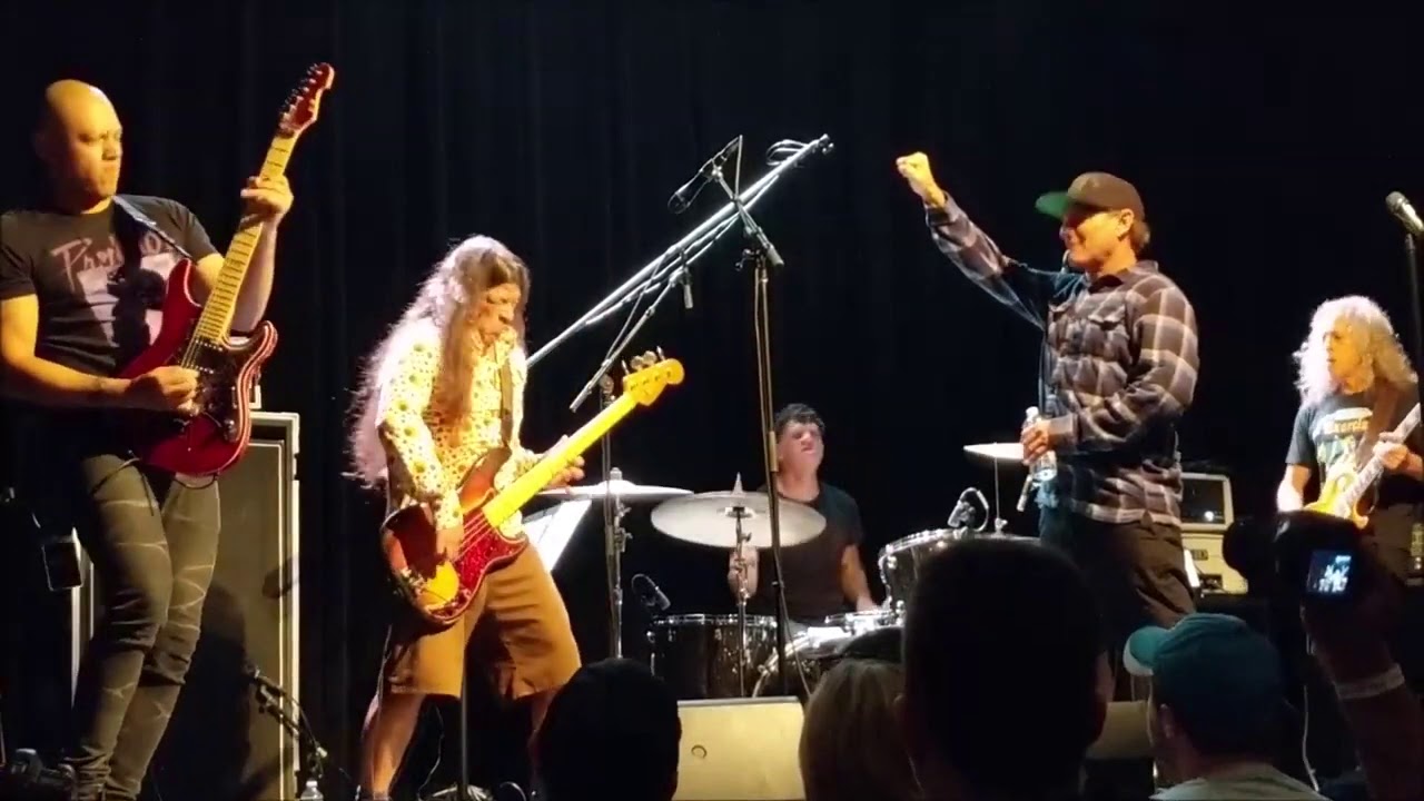 The Wedding Band at Cosmo Music 7 26 2019 - YouTube