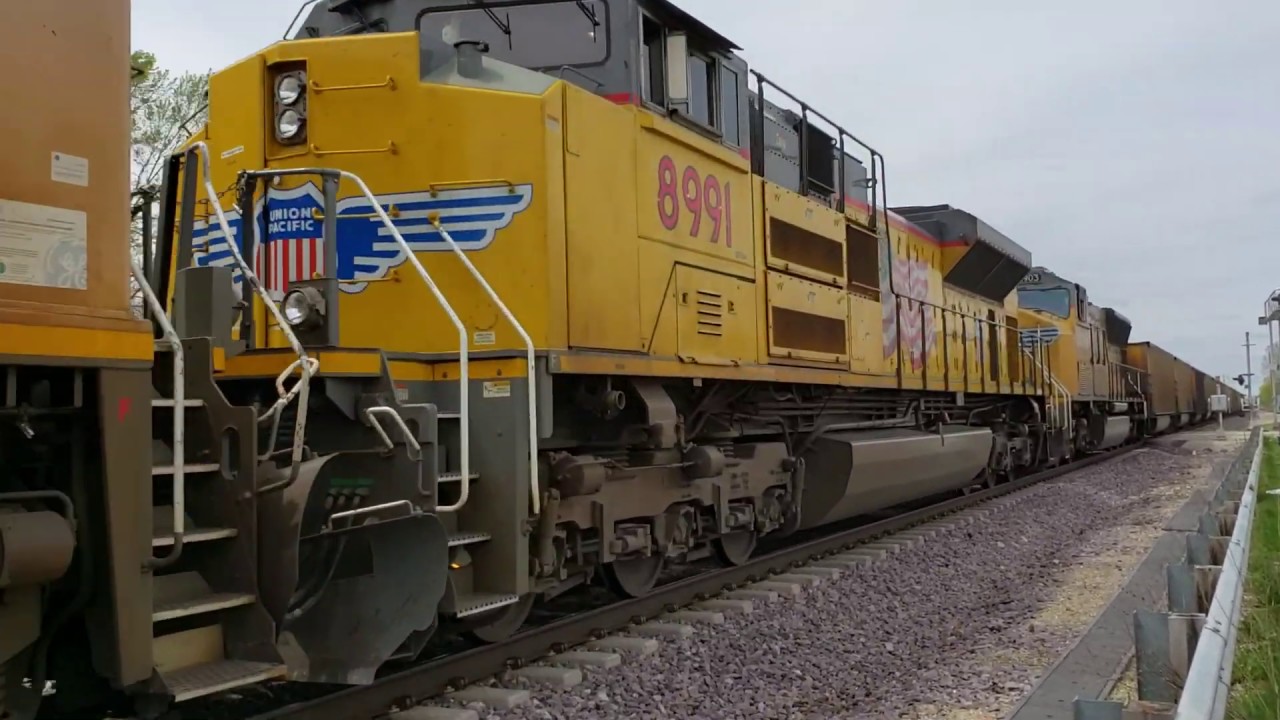 UNION PACIFIC MONSTER COAL TRAIN EAST AT ELBURN IL - YouTube