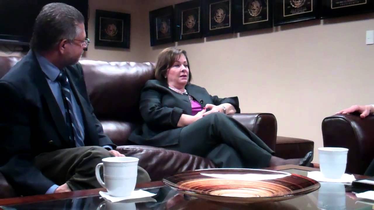 Ben Mostyn in Agua Prieta - Mexico - YouTube