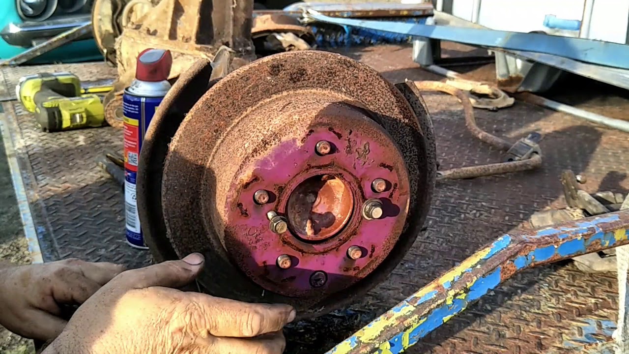 Toyota Crown MS112 Diff into my MS65 - YouTube