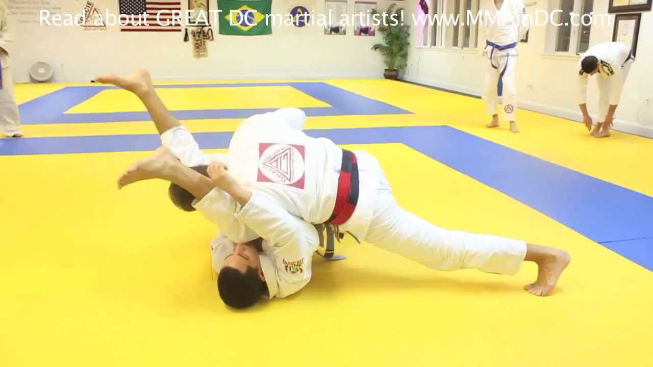 Pedro Sauer Teaches the BJJ Blue Belt Test Part 2 - YouTube