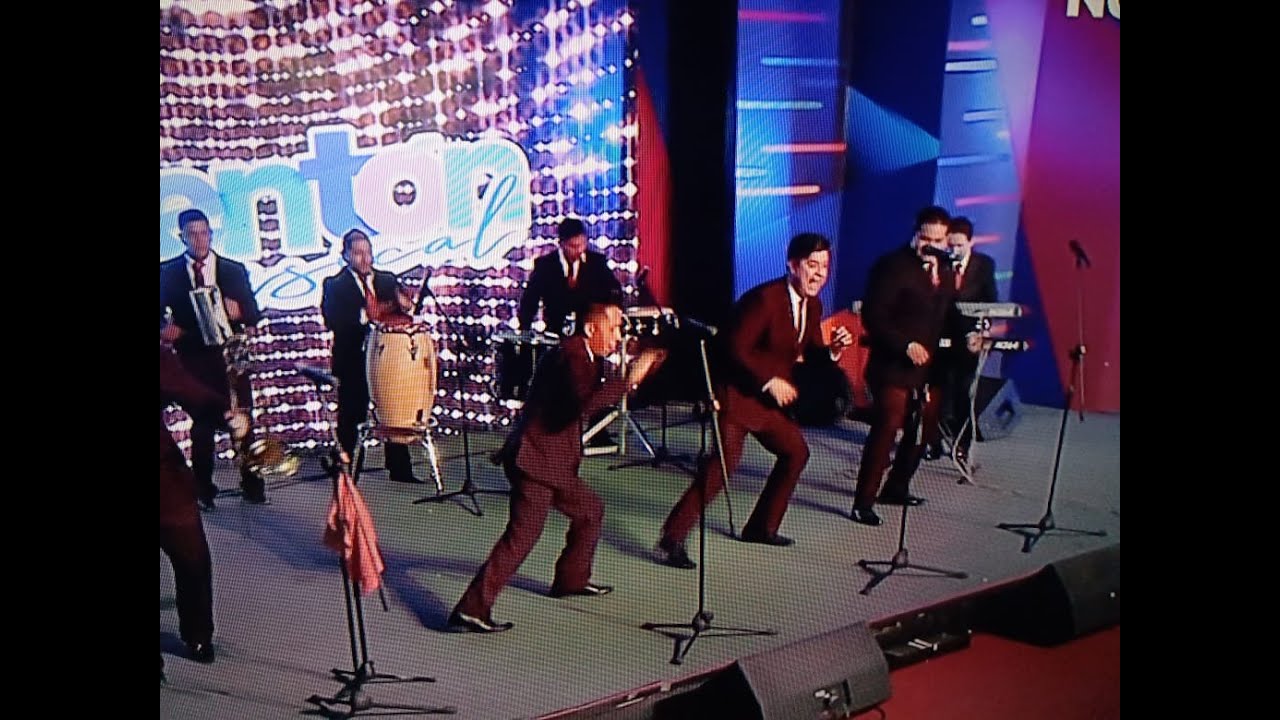 En*REVENTON*MUSICAL-FESTIN-deCUMBIA-CARABO*en VIVO - YouTube