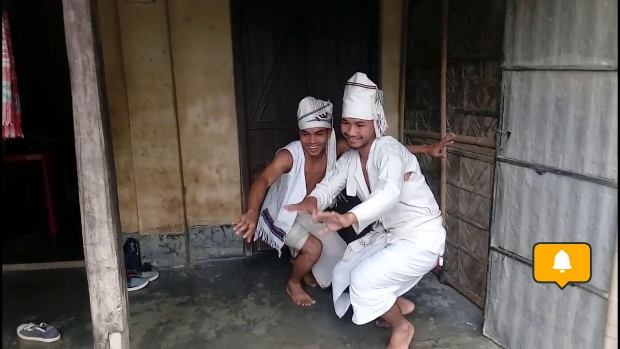 BRU_REANG_TRADITIONAL_DAILO_DANCE8y - YouTube
