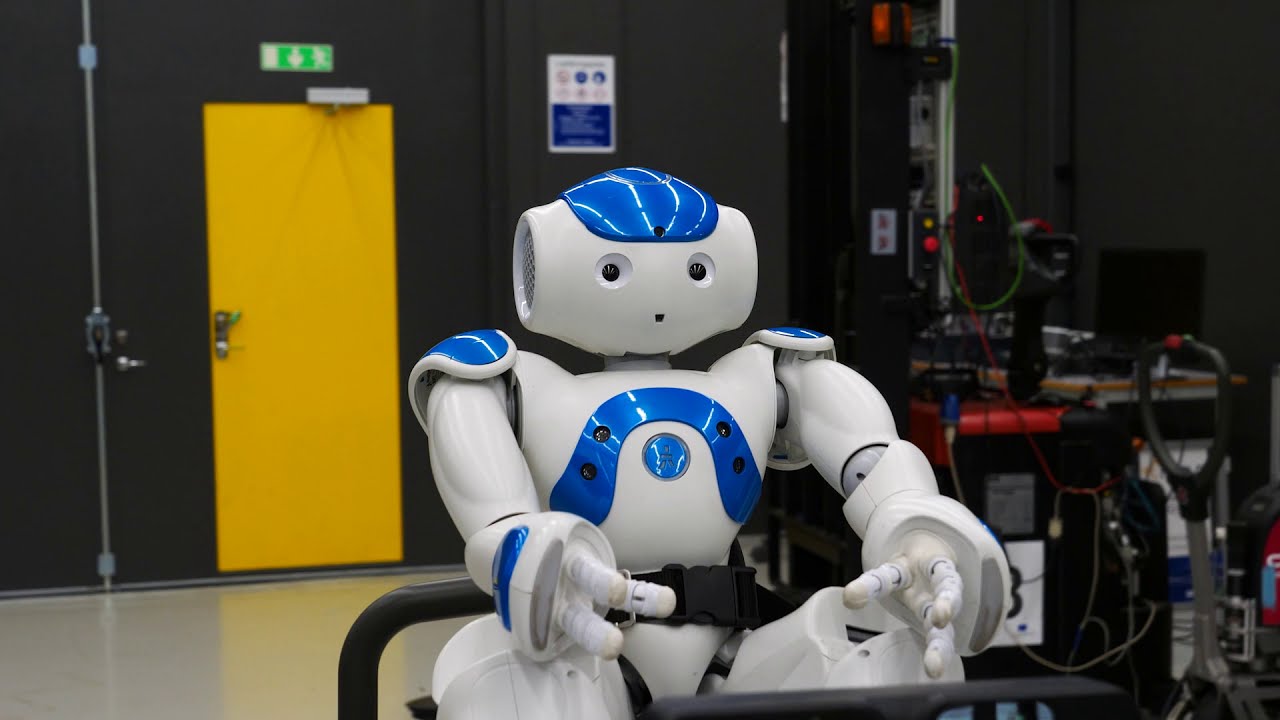 Using human-robot interaction for industrial logistics - Örebro ...