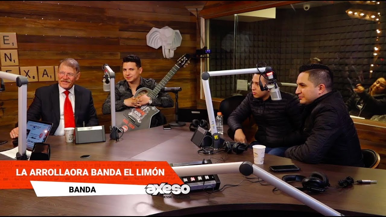Entrevista La Arrolladora Banda el Limón - YouTube