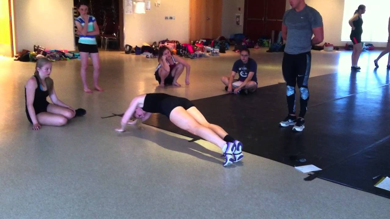 Hand Walkouts - 10 reps - 1 set - 0 rest - YouTube