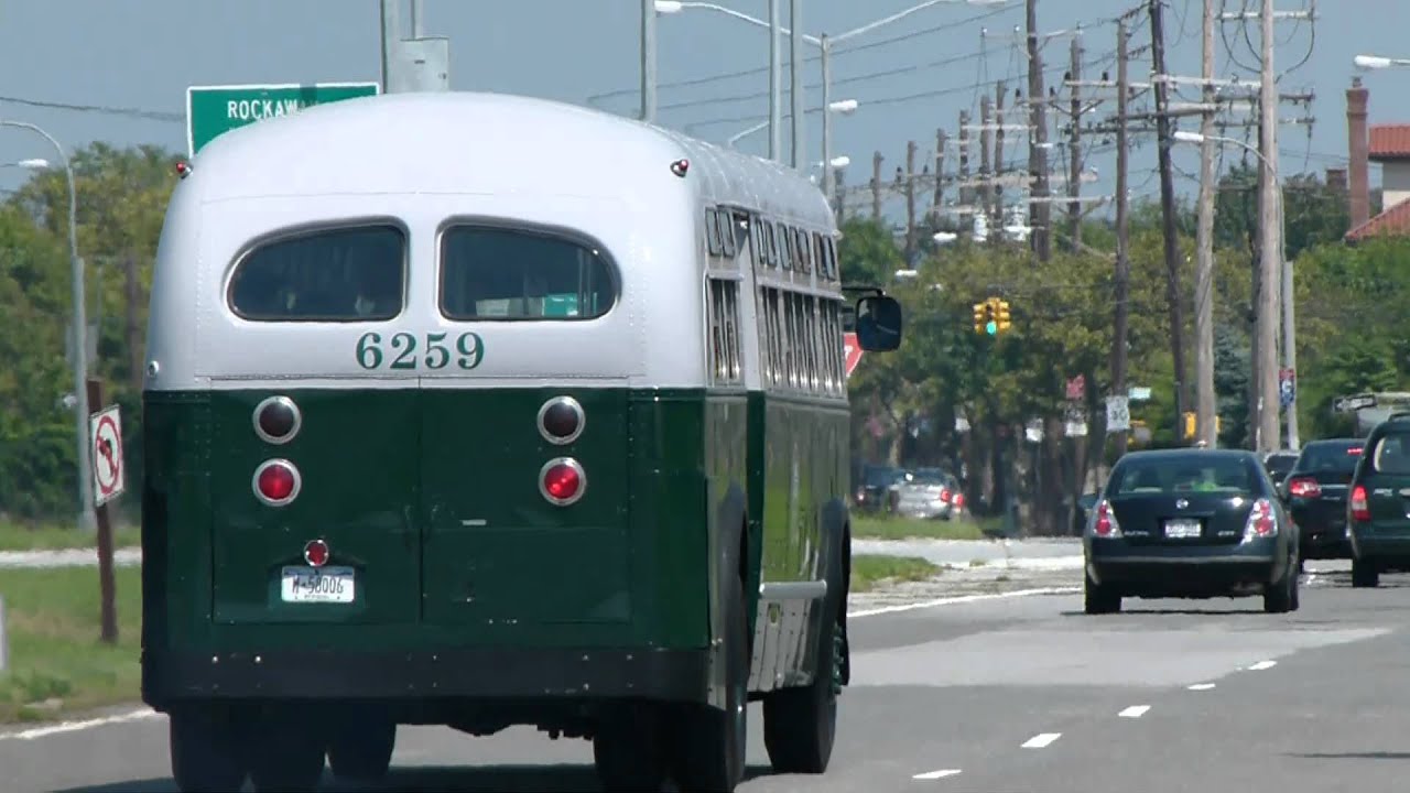 Surface Transit Mack 6259 departs Jacob Riis Park - YouTube