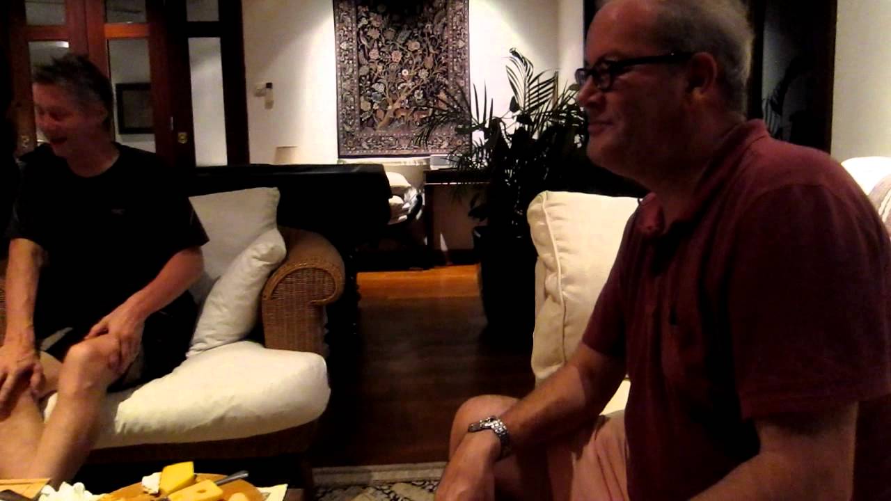 Ken Ong and the Bee Sting - YouTube