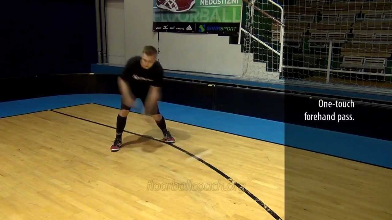 Passing - forehand - floorballcoach.org - YouTube