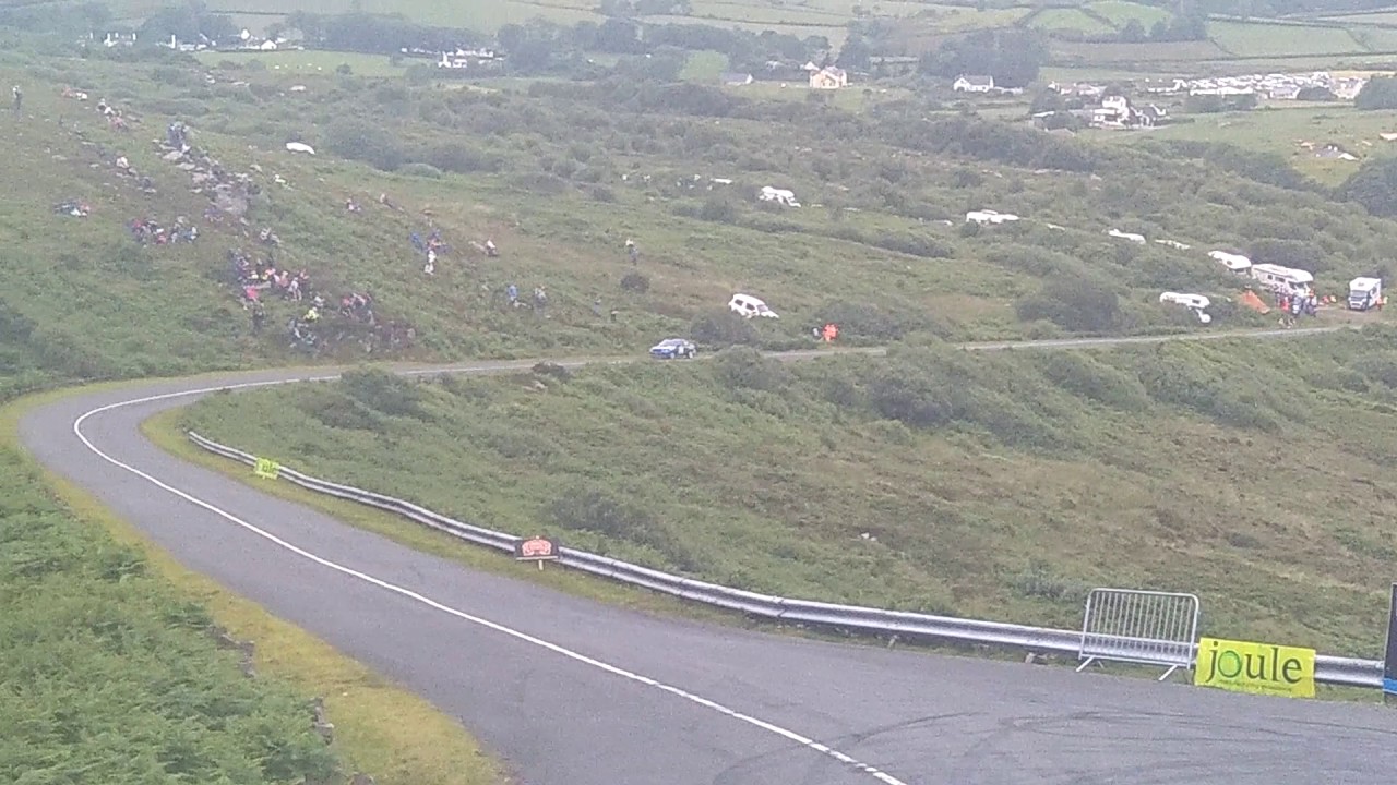 Donegal Rally 2017 Kevin Eves Crash Knockalla - YouTube