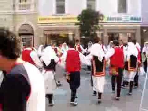 Bosnia & Herzegovinia folk dancers - YouTube