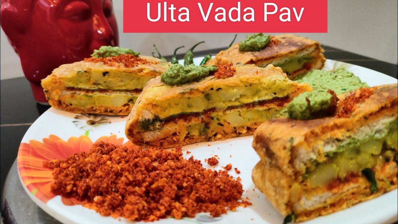 Ulta Vada pav, Tasty and Spicy 😋,Ek baar Zaroor try kare 🤗 - YouTube