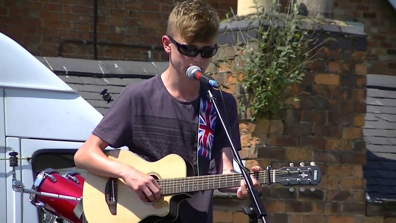 Dan Freestone - 1979 - Good Charlotte cover - Glenstock 2013 - YouTube