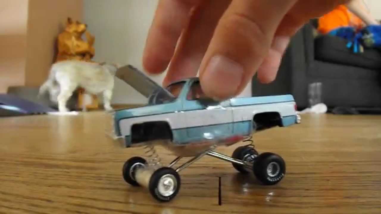 lift-kit on my hotwheel!!!!!11!!! - YouTube