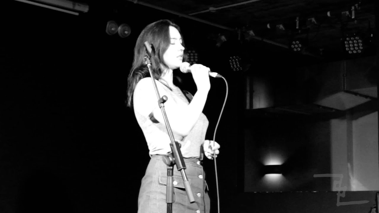 Crystal Bennett - Spaeking November 2015 - YouTube