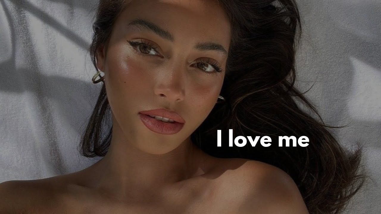 I love me | POWERFUL Self Love | AFFIRMATIONS - YouTube