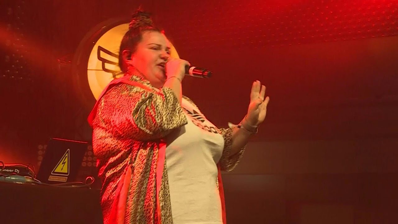 Alyona Alyona, the body-positive queen of Ukrainian rap | AFP - YouTube