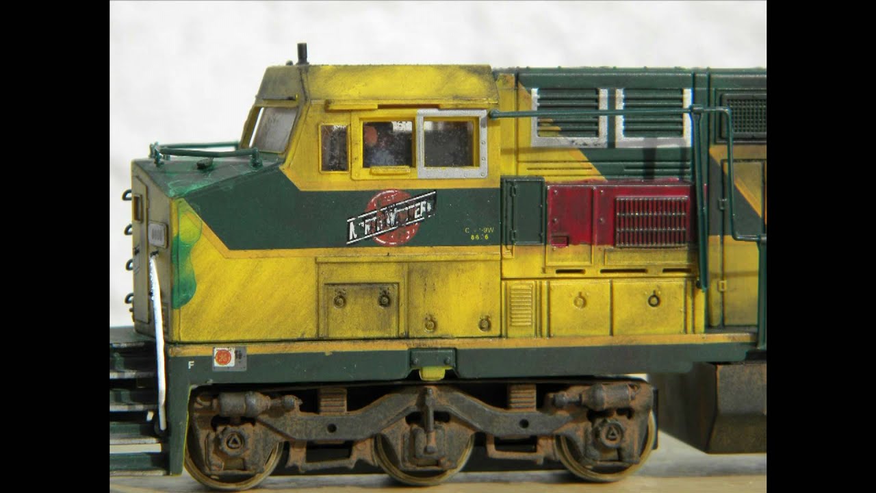 Bachmann CNW C44-9w Weathered by Trainmankoz8232 - YouTube