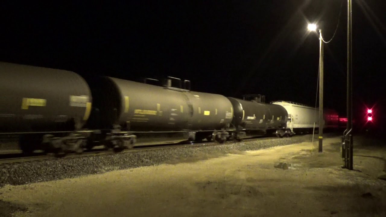 NS #9375 Leads Manifest Freight Train - YouTube