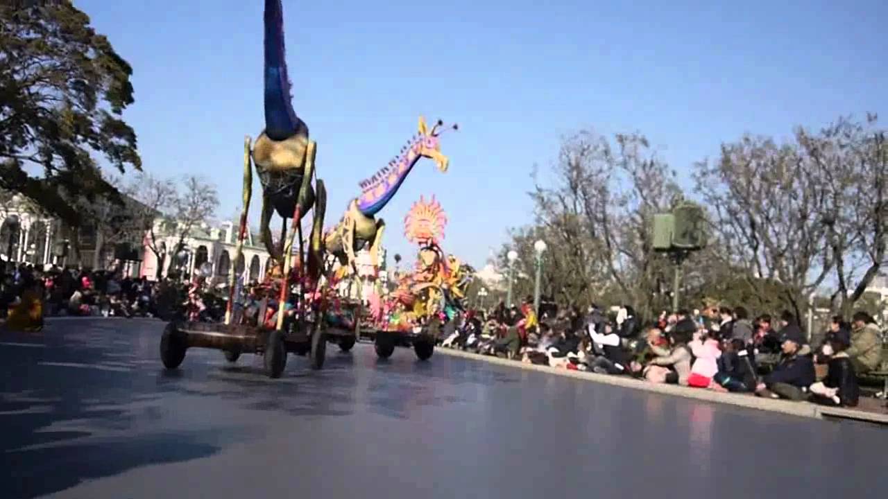 The Parade "Jubilation!" @ Tokyo Disneyland(東京ディズニーランド) - YouTube