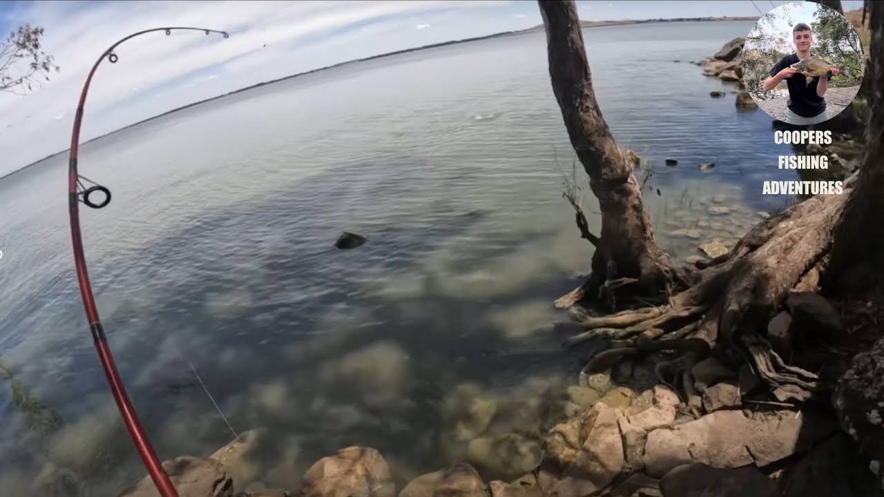 INCREDIBLE Fishing At This Awesome Location | Lake Burrumbeet Fishing ...