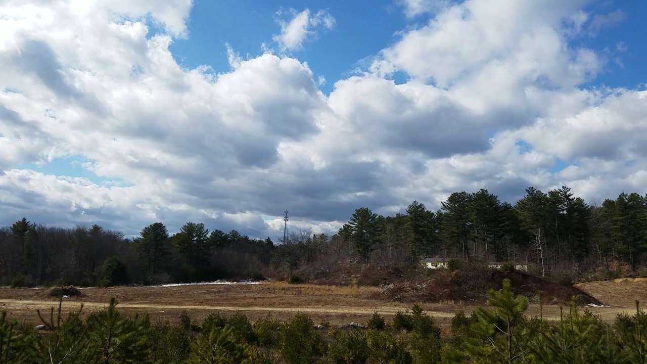 Windy March Day 1 Hour Time Lapse - YouTube