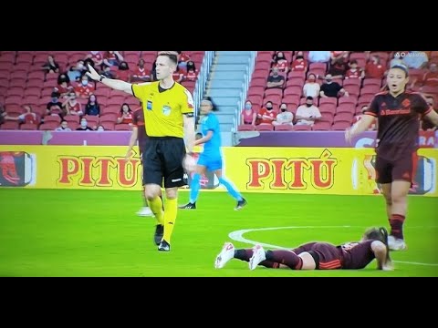 Duas latas de Pitú + Jogabilidade covarde de MC + Treiro - YouTube