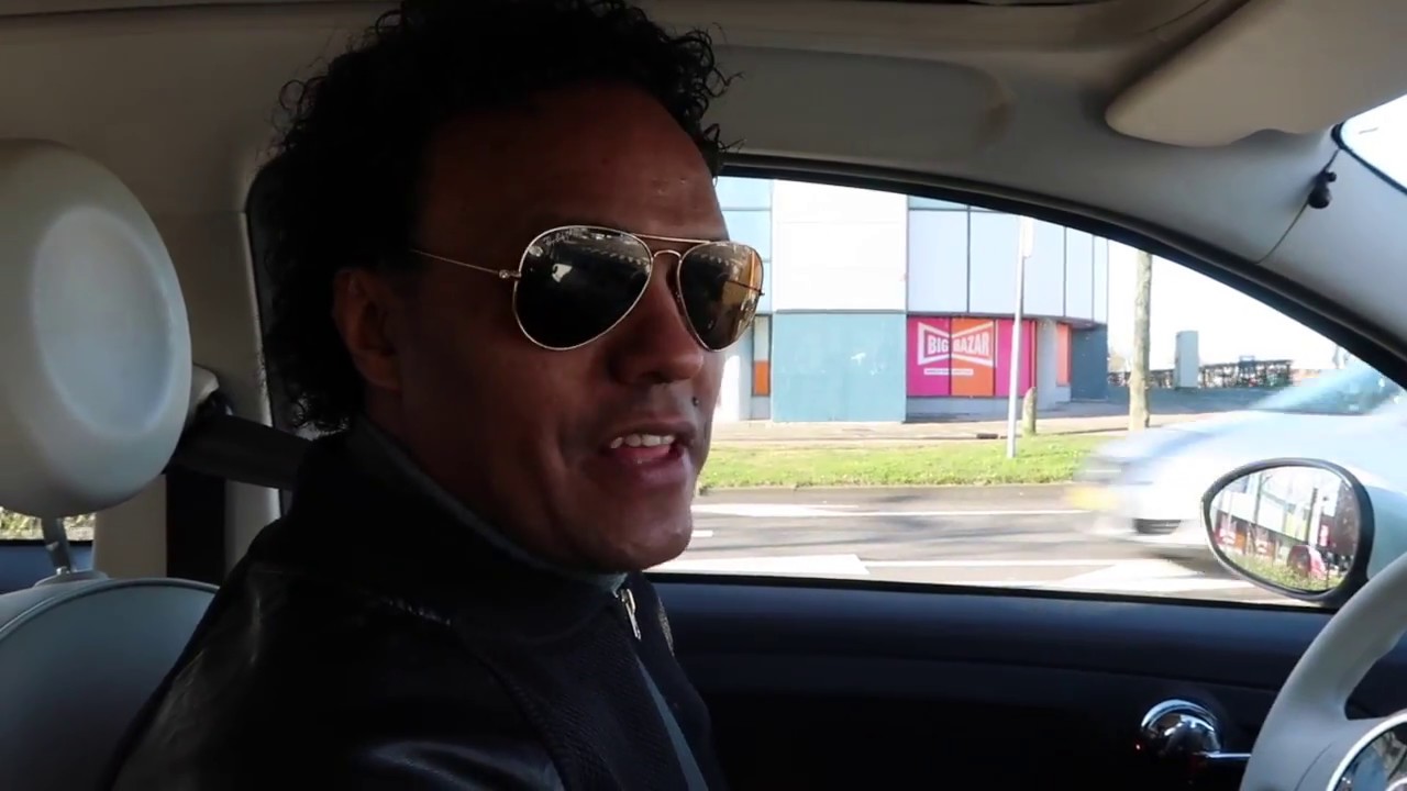 Vlog Drive with us. Poep in mijn broek?! - YouTube