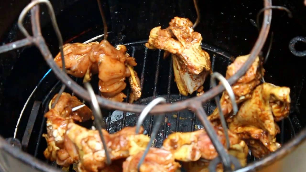 Comiendo Pollo Al Cilindro - Preparado por Félix - YouTube