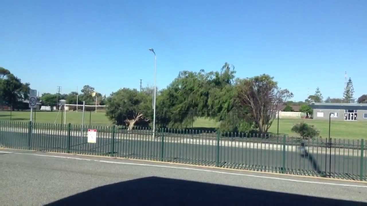 Arriving at Taperoo - YouTube