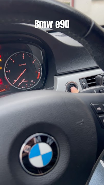 Startin BMW E90 - YouTube