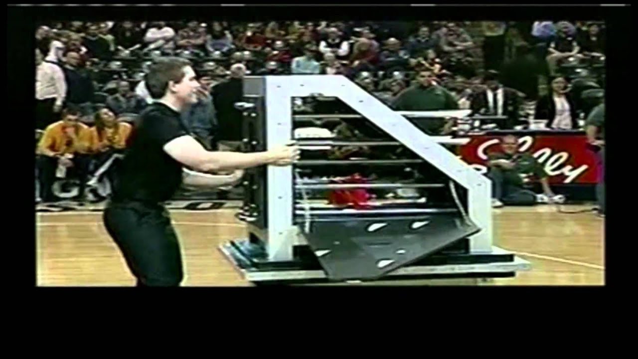 The Magic of JP Wilson - Indiana Pacers Halftime Show 01-26-11 - YouTube